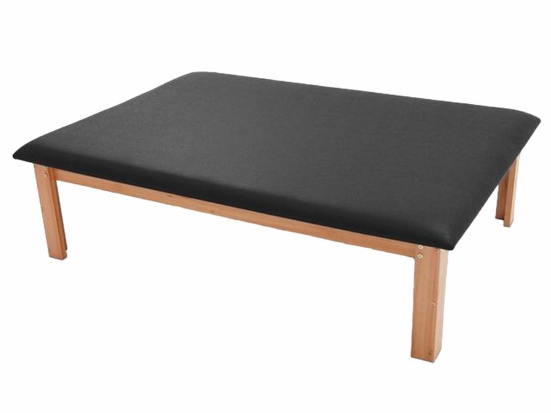 Arktus | Maca Divã Tablado - Preto - Arktus